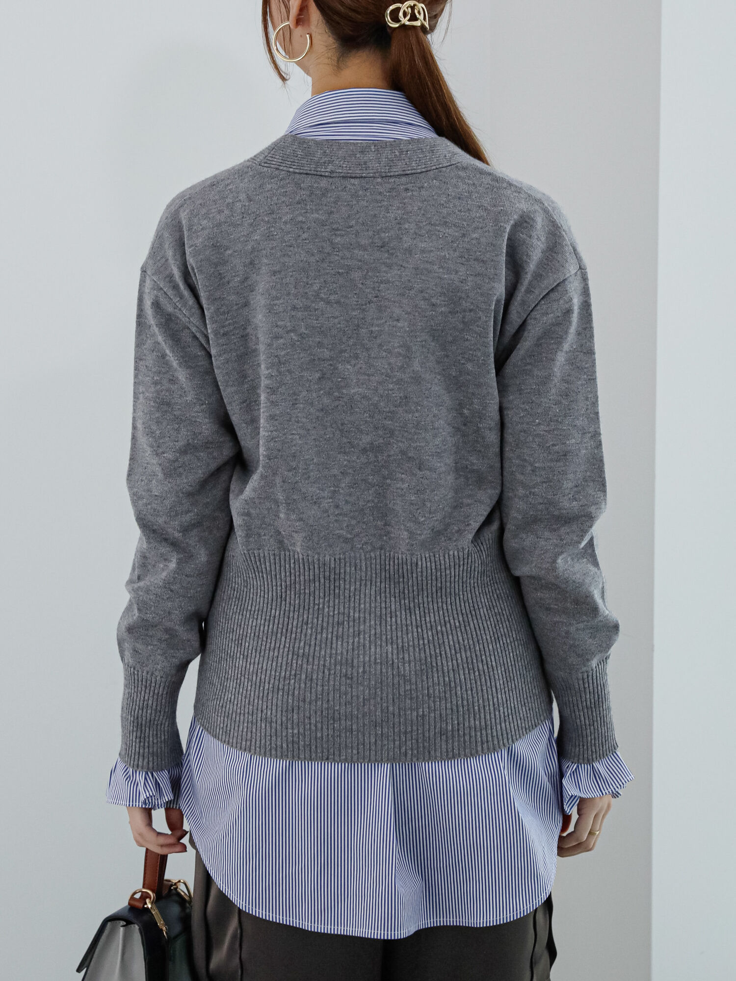 胸刺繍ロングリブVネックカーディガン（トップス/カーディガン）【セール】｜Te chichi（テチチ）のアウトレット（OUTLET） 公式通販